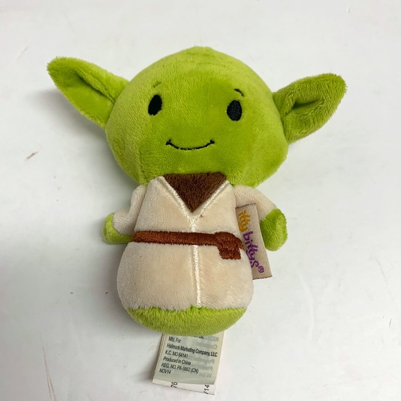 Hallmark | Toys | Hallmark Plush Itty Bitty Stuffed Doll Toy Yoda 5 In ...